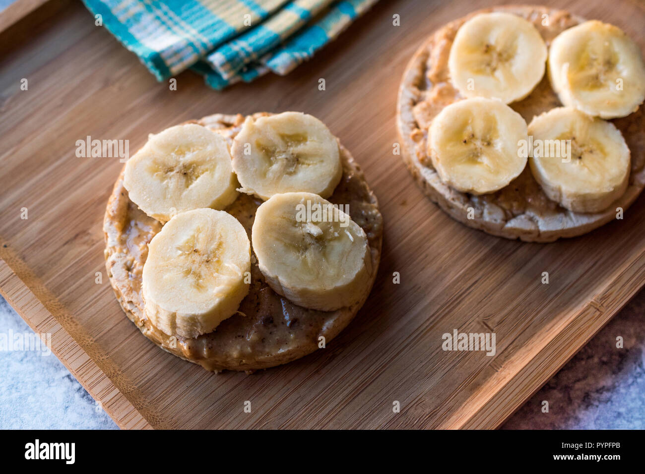 Bulgur Rice Cakes with Sliced Bananas and Peanut Butter / Round ...