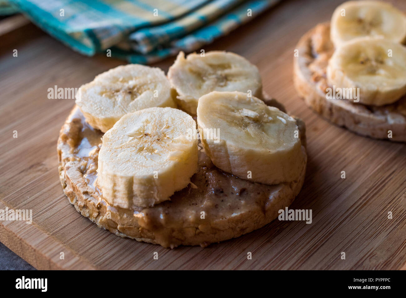 Bulgur Rice Cakes with Sliced Bananas and Peanut Butter / Round ...
