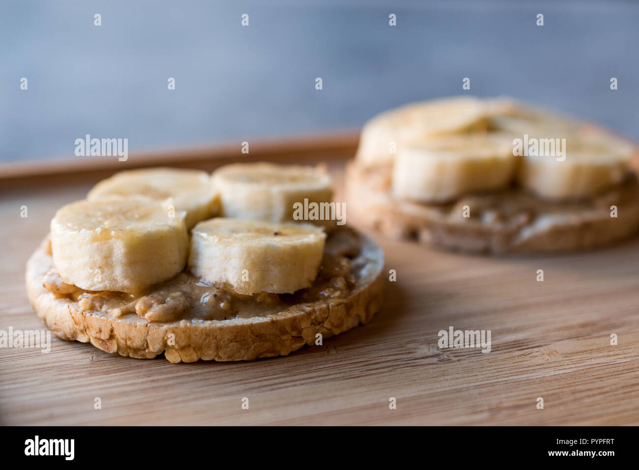 Bulgur Rice Cakes with Sliced Bananas and Peanut Butter / Round ...