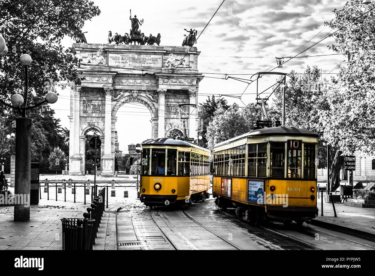 Milano tram arco hi-res stock photography and images - Alamy
