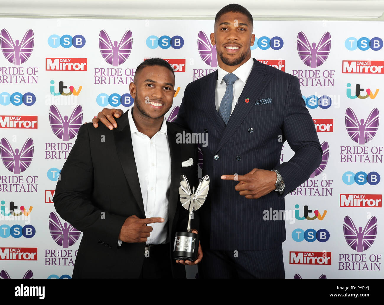 Prince's Trust award winner Omar Sharif (left) with Anthony Joshua ...