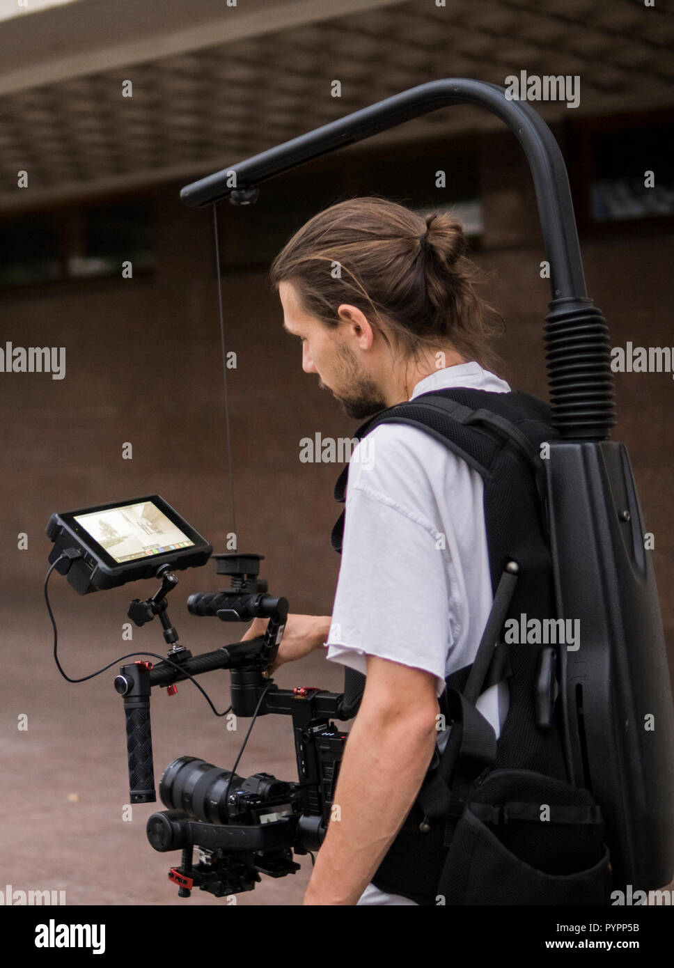 Gimbal rig hi-res stock photography and images - Alamy