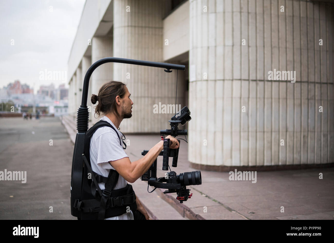 Gimbal rig hi-res stock photography and images - Alamy