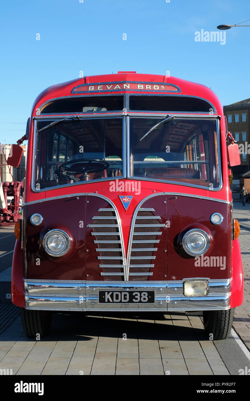 Soudley Valley coach in a parade of classic buses at Gloucester Docks ...
