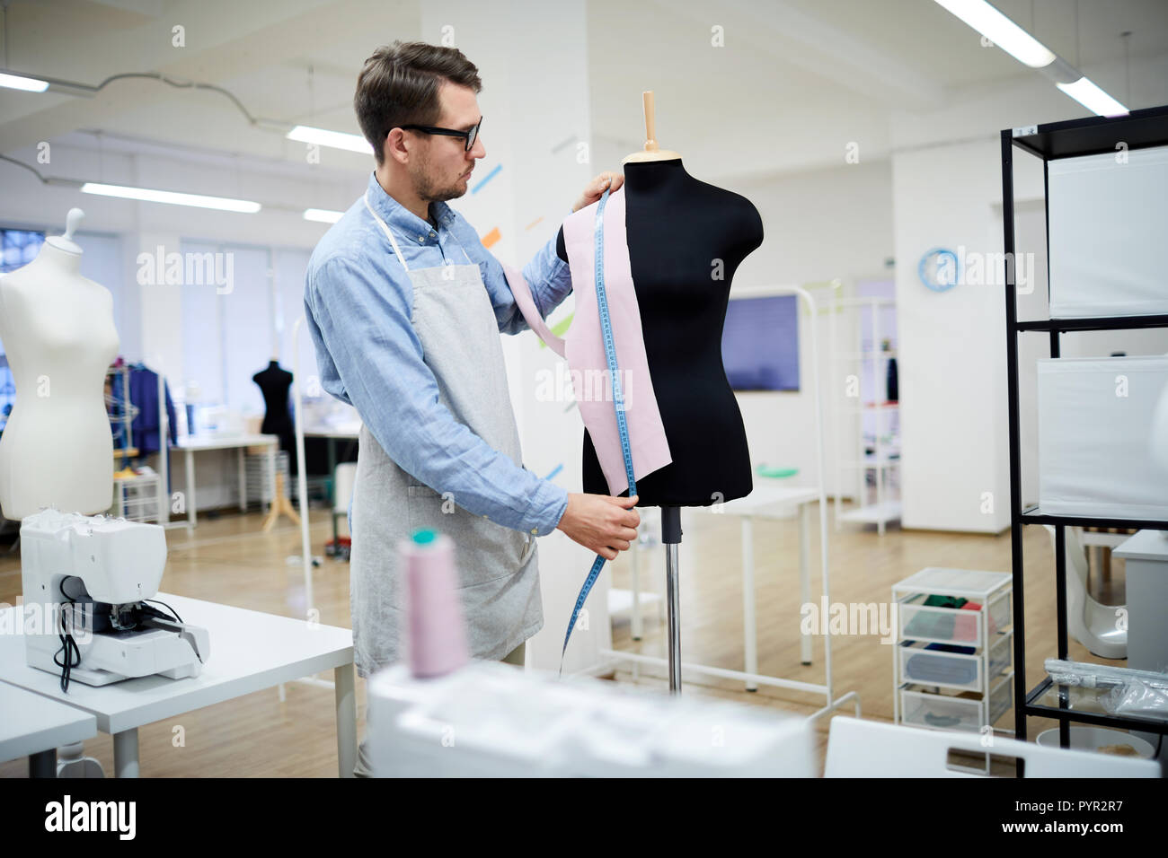 Tailor ruler hi-res stock photography and images - Alamy