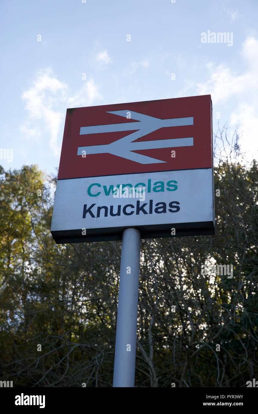 Knucklas railway station hi-res stock photography and images - Alamy