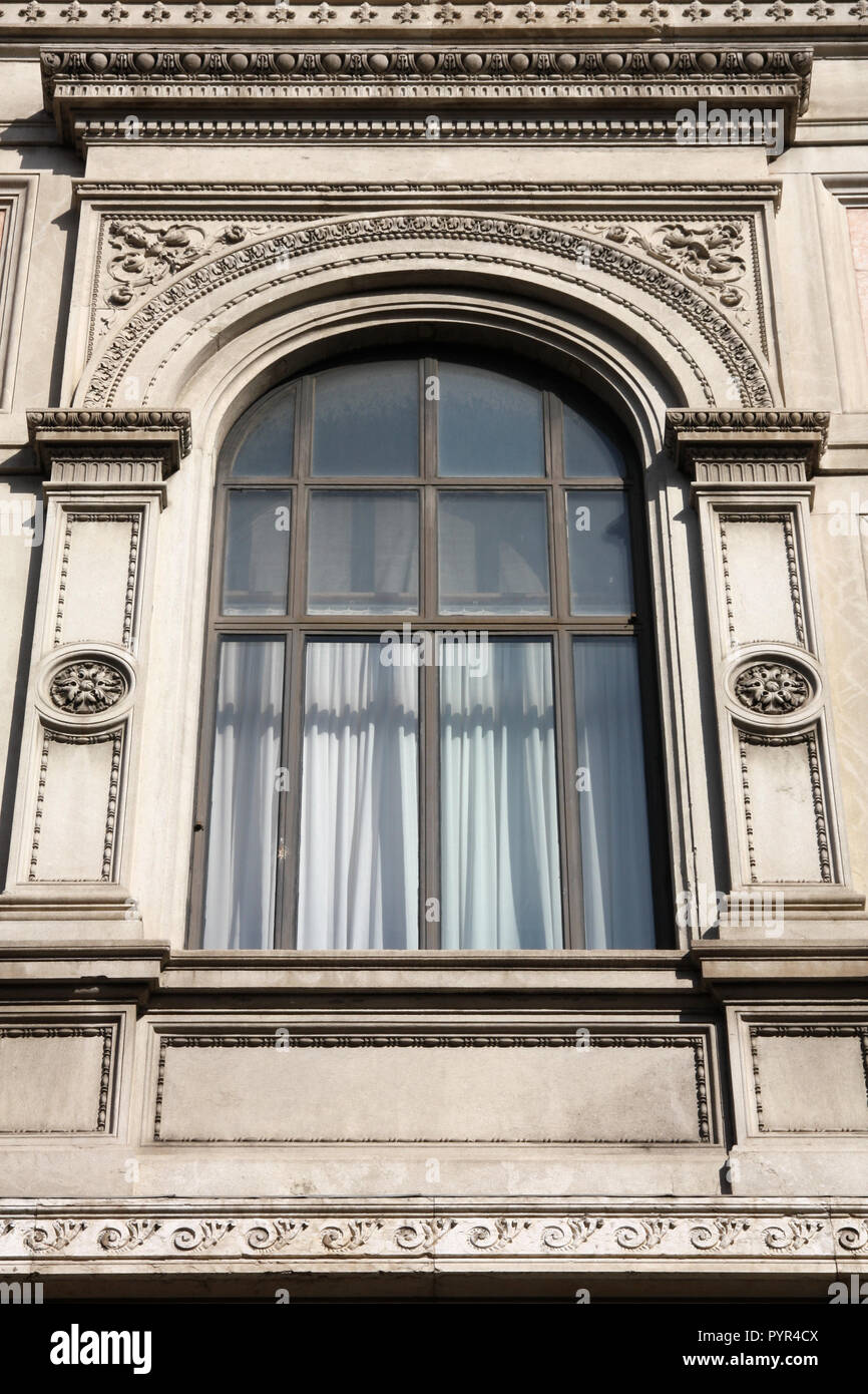 Old architecture in Bologna, Italy. Ornamental window Stock Photo - Alamy