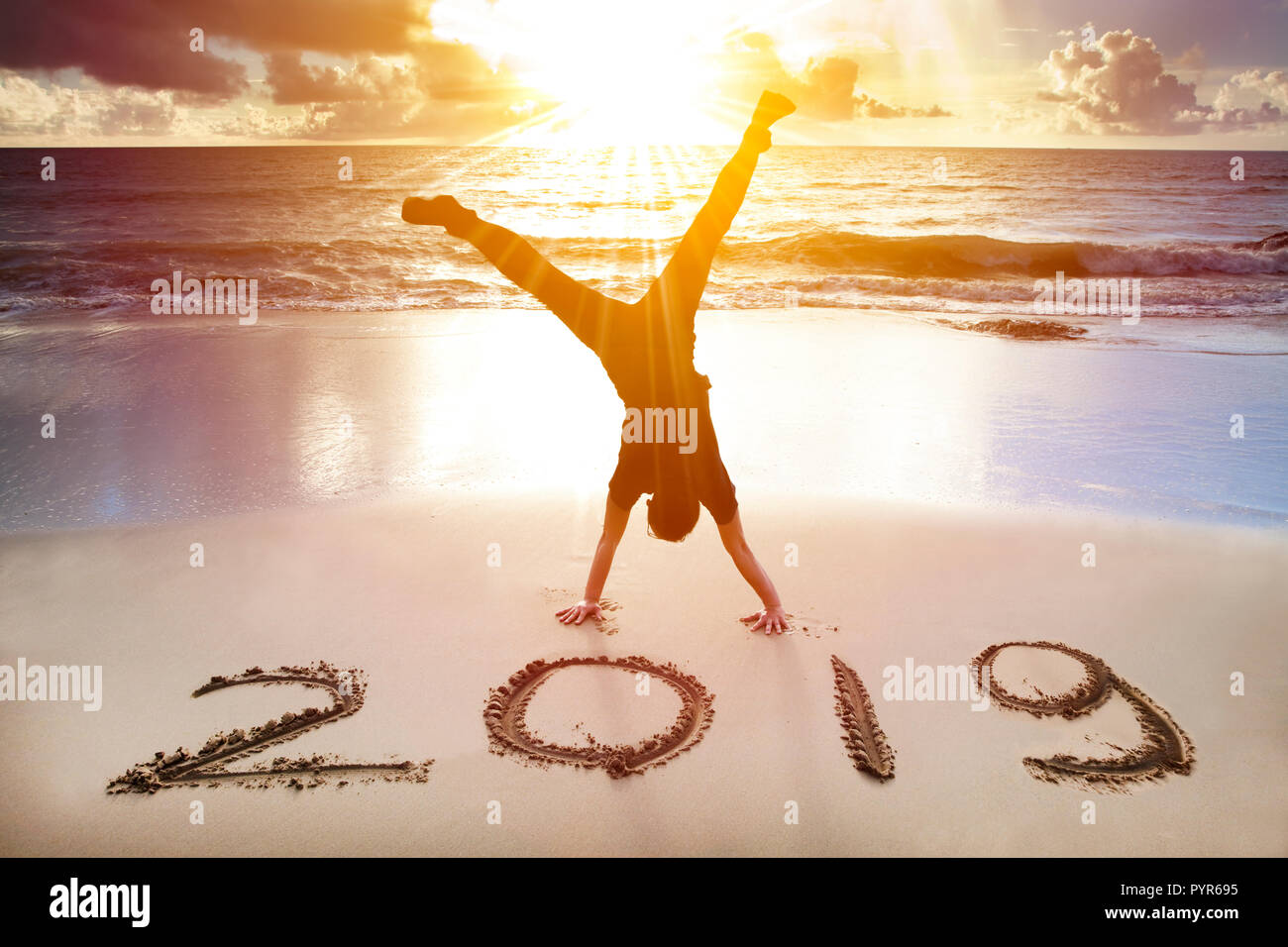 New year jump hi-res stock photography and images - Alamy