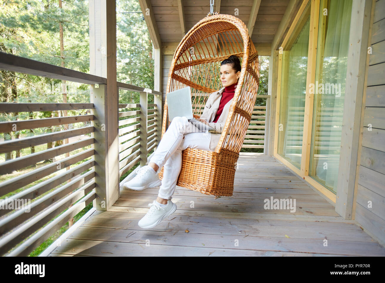 Freelancer lady hi-res stock photography and images - Alamy