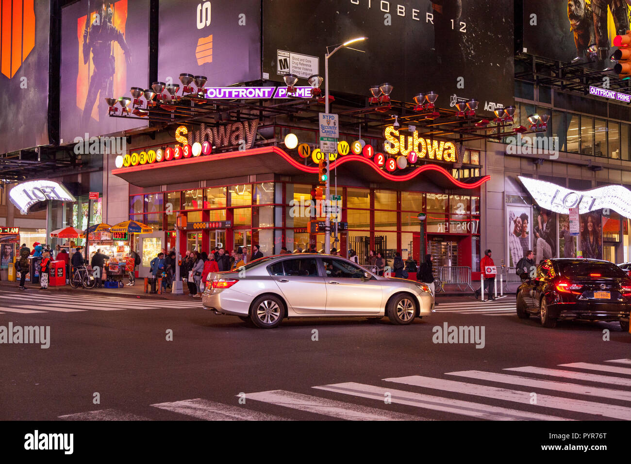 Times Square N High Resolution Stock Photography and Images - Alamy