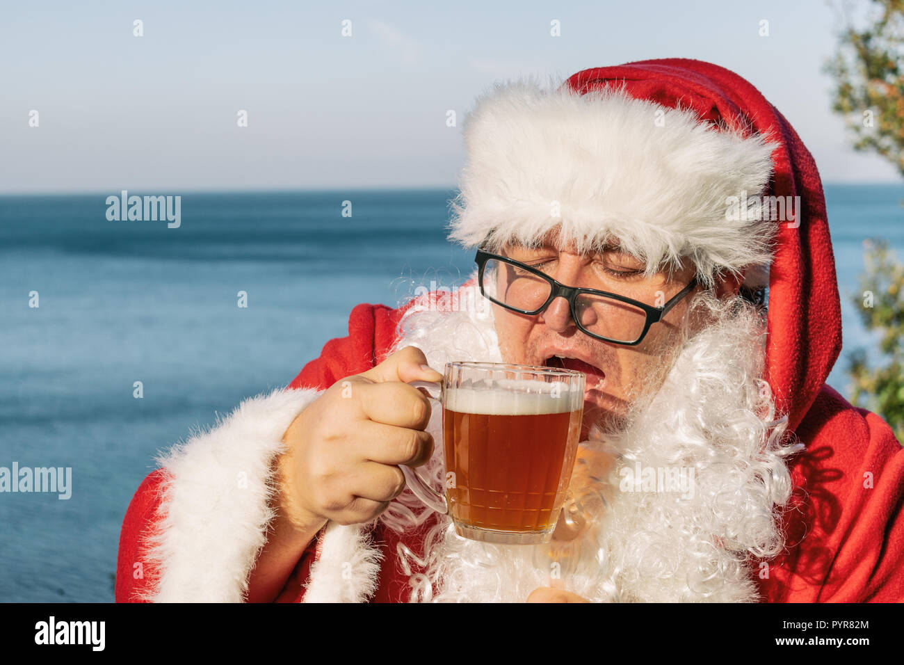 Fat santa hi-res stock photography and images - Alamy