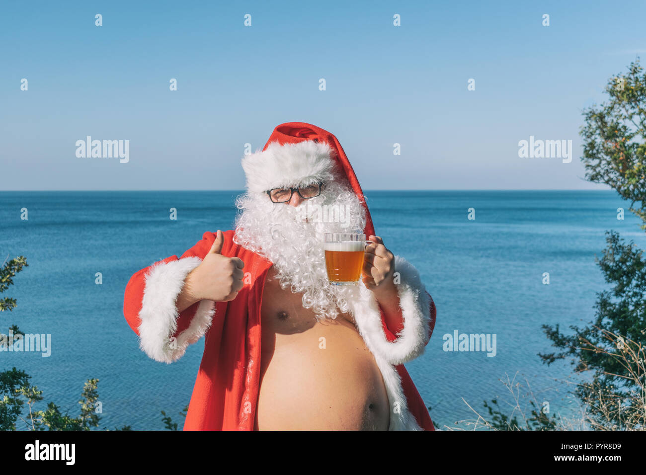 Santa claus drinking beer hi-res stock photography and images - Alamy