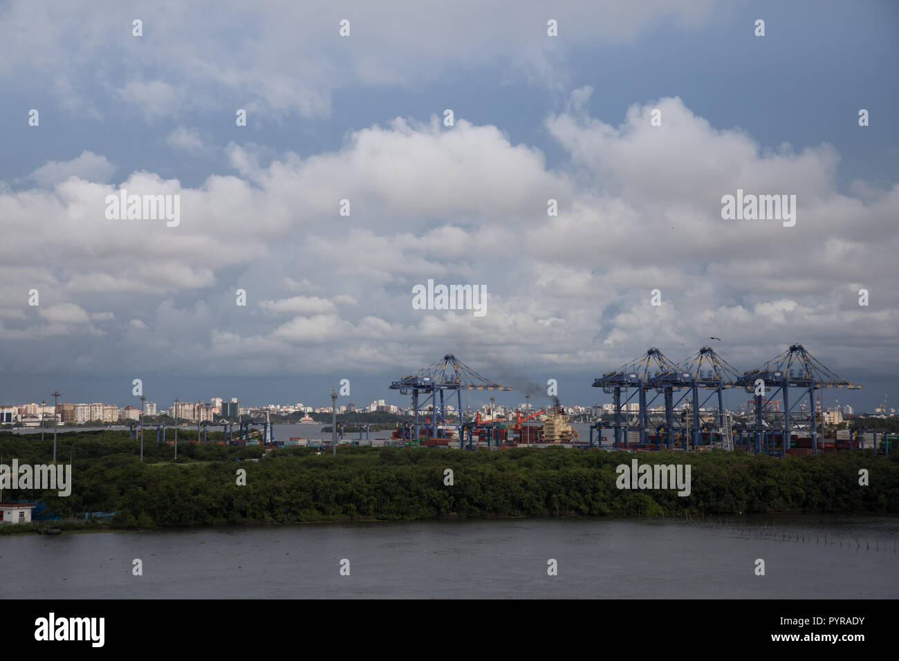 Vypin island hi-res stock photography and images - Alamy