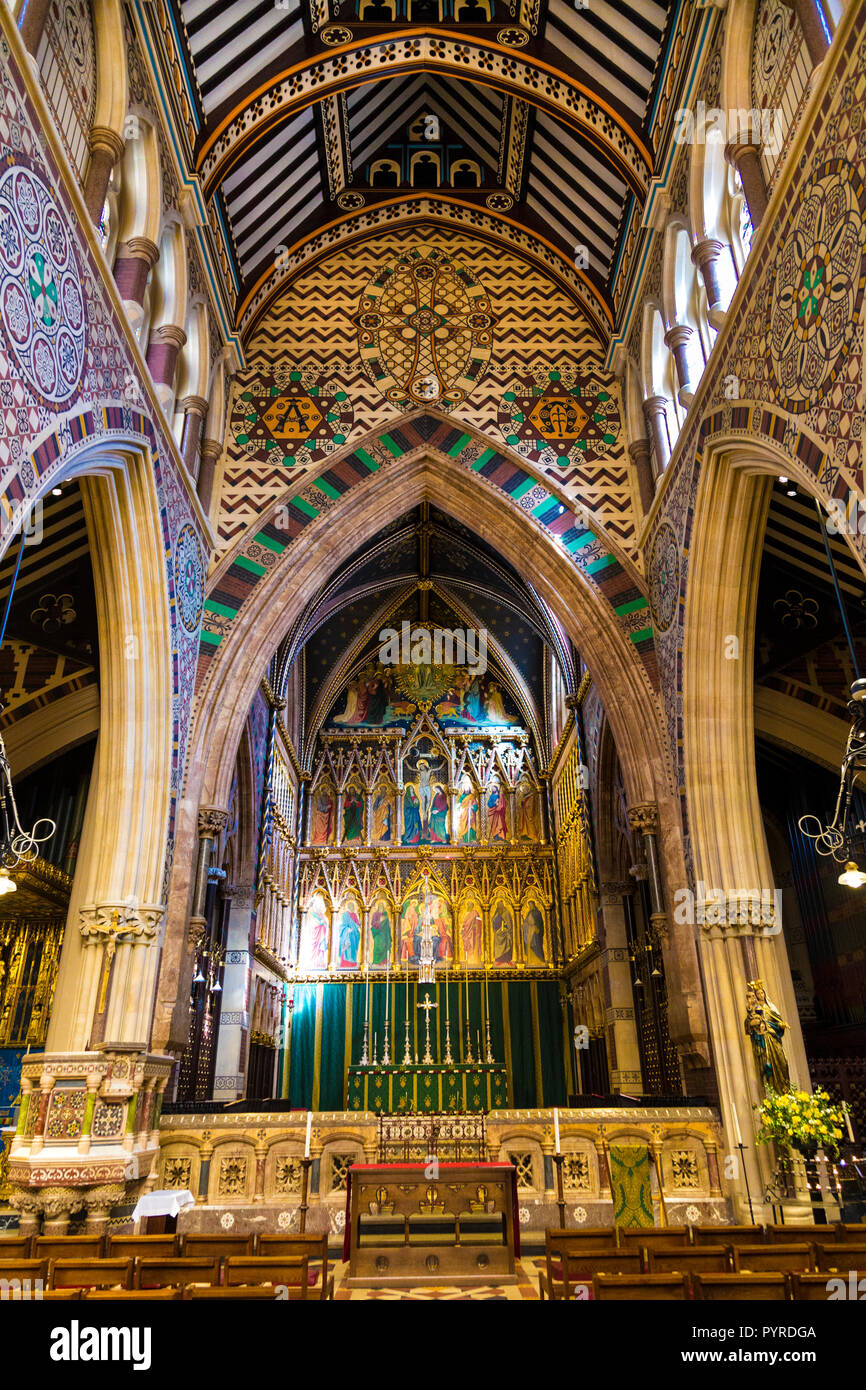 Victorian church interior hi-res stock photography and images - Alamy