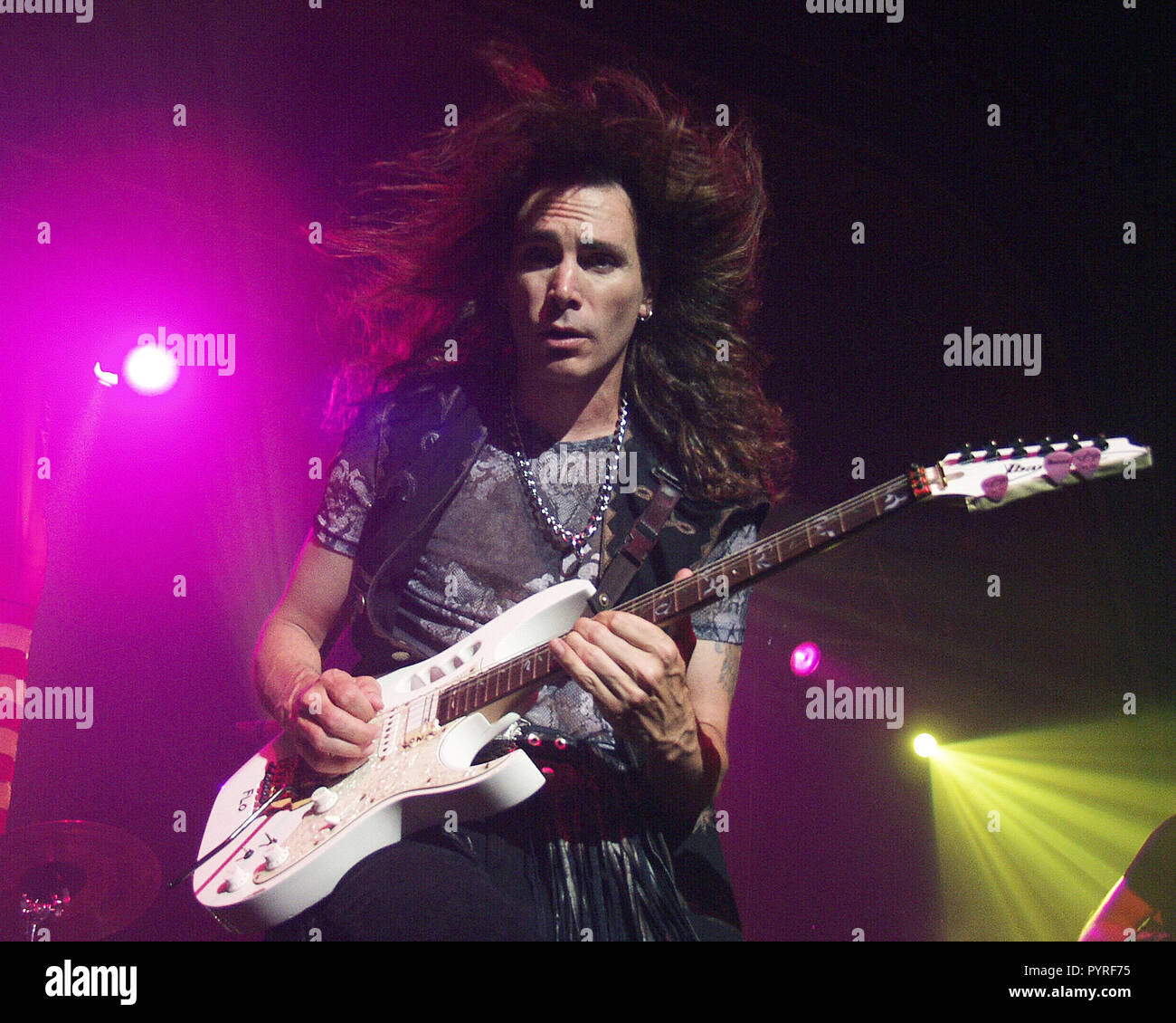 Steve vai david lee roth hi-res stock photography and images - Alamy
