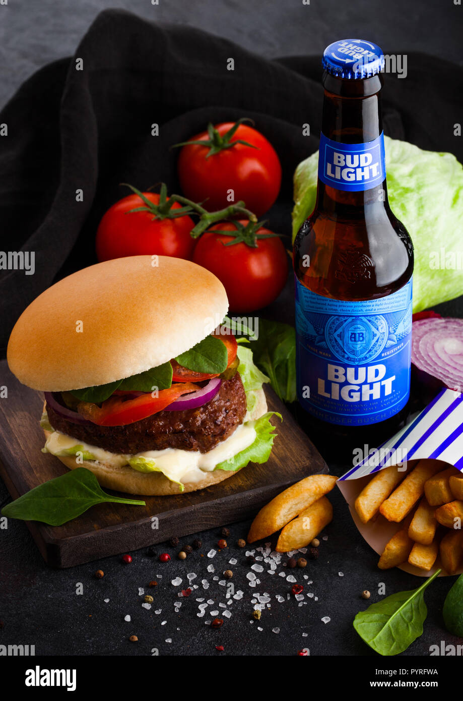Budweiser bud light beer on hi-res stock photography and images - Alamy