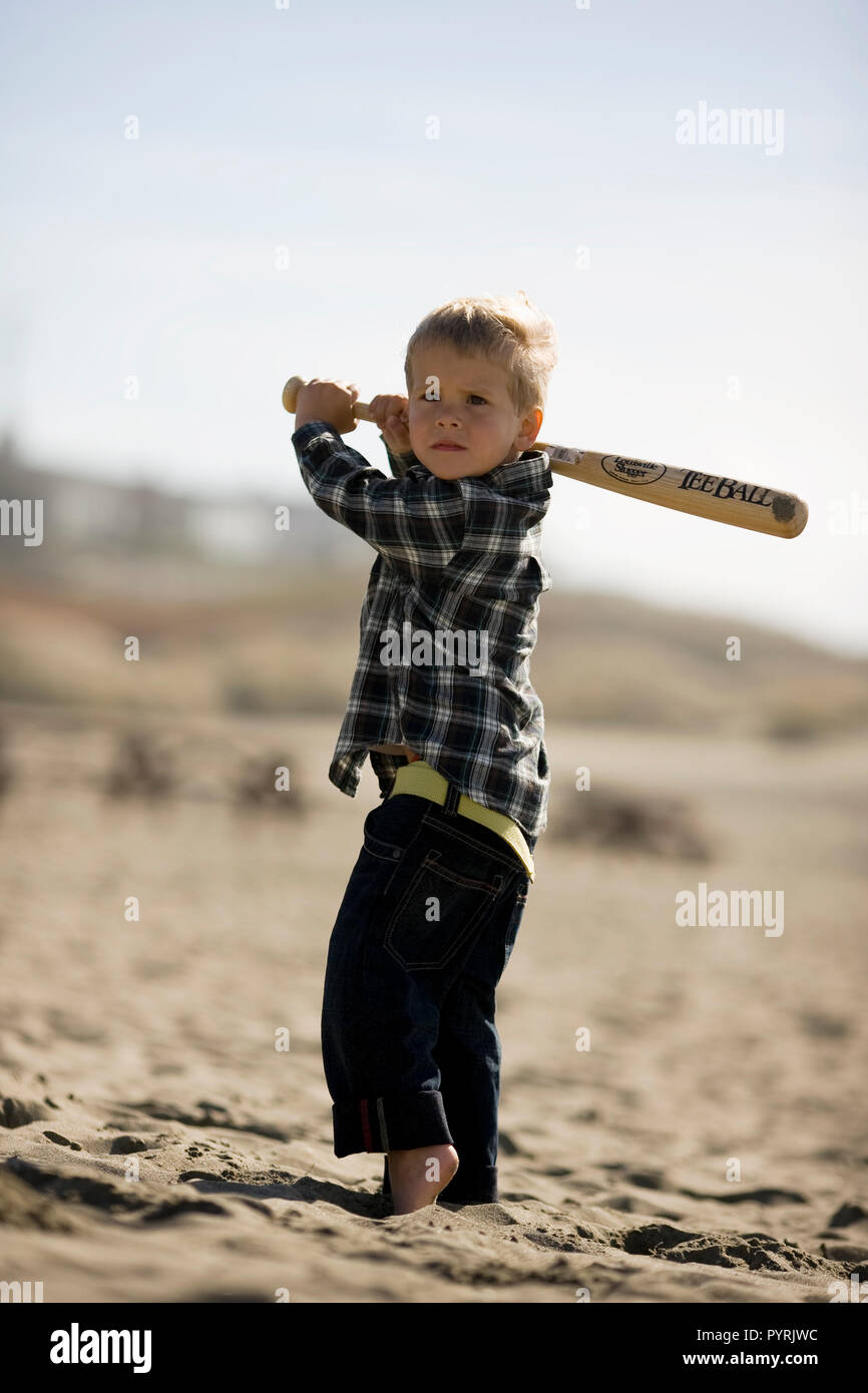 Baseball at the beach hi-res stock photography and images - Alamy