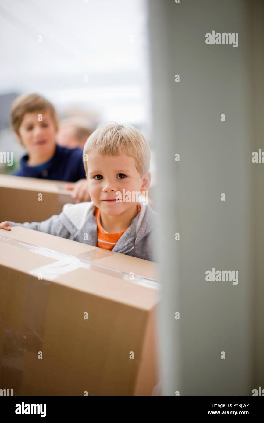 8 boxes hi-res stock photography and images - Alamy