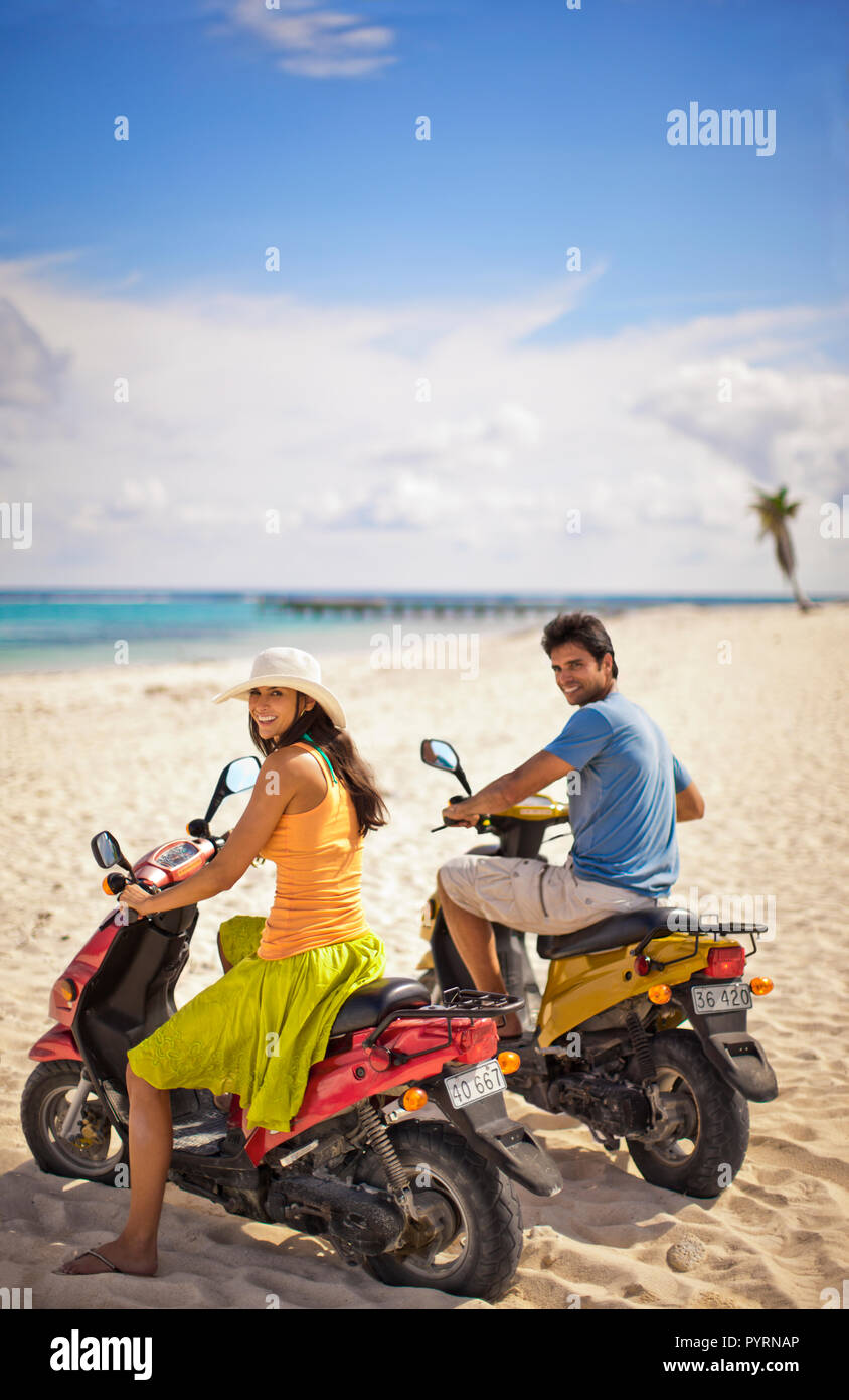 Moped scooters hi-res stock photography and images - Alamy