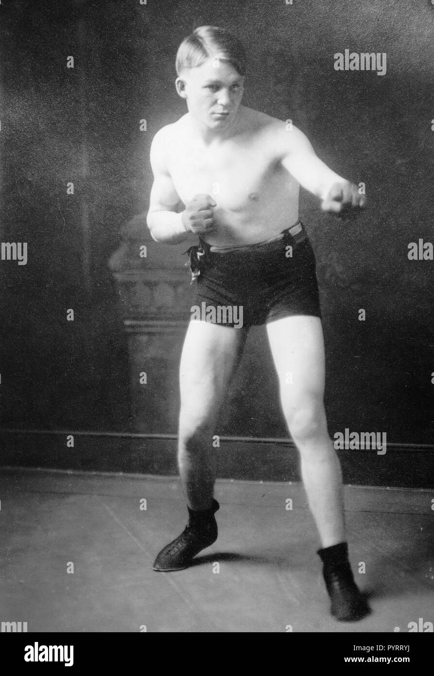 Boxer Paul Sikora ca. 1910-1915 Stock Photo - Alamy