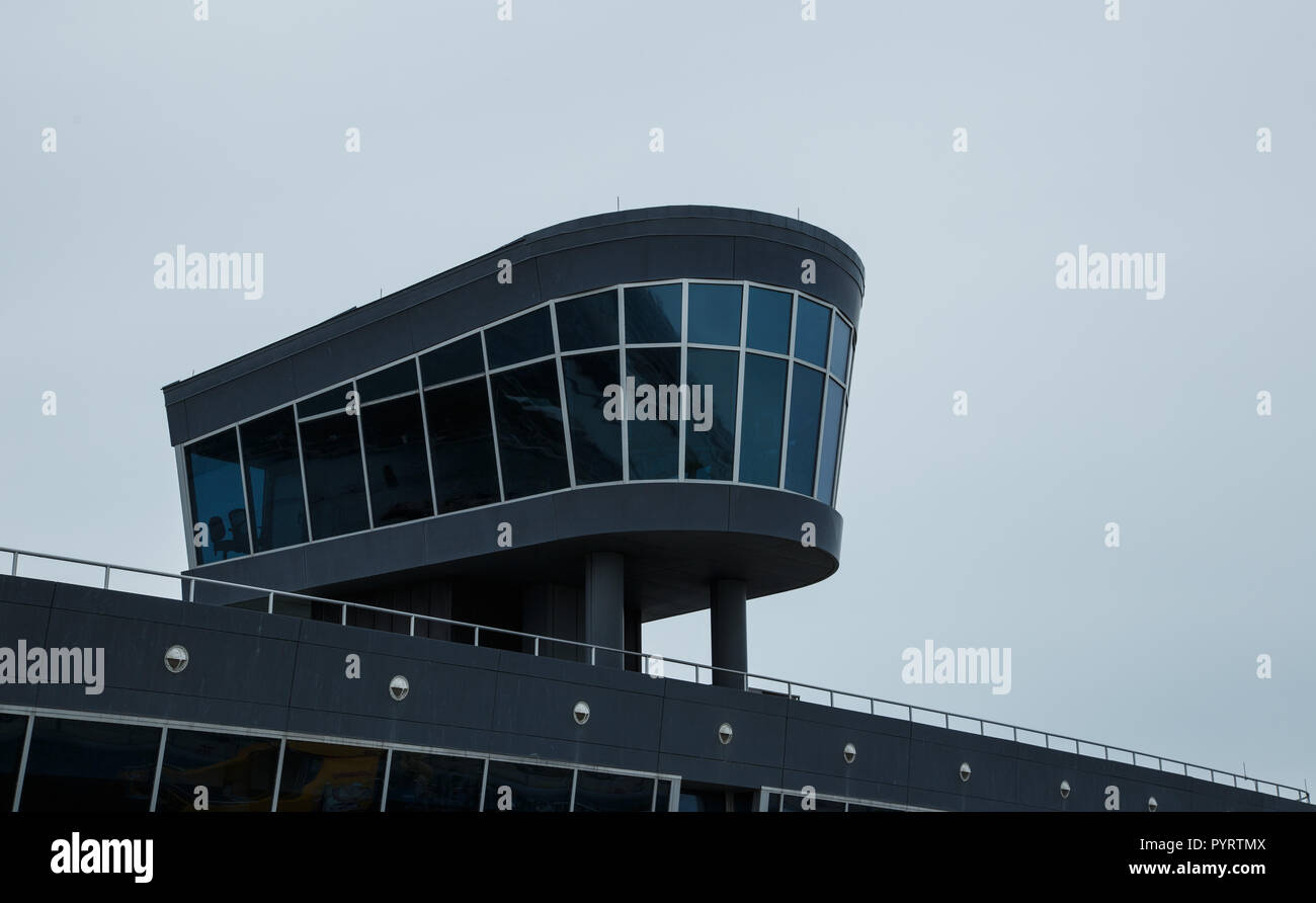 Watchtower of the Chicago Harbor Lock control house Stock Photo - Alamy