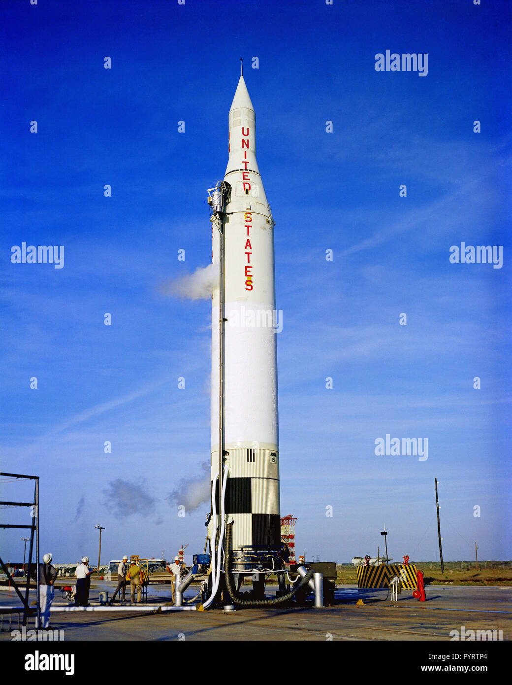 Juno 11 19F standing alone on launch table after gantry pulled back ...