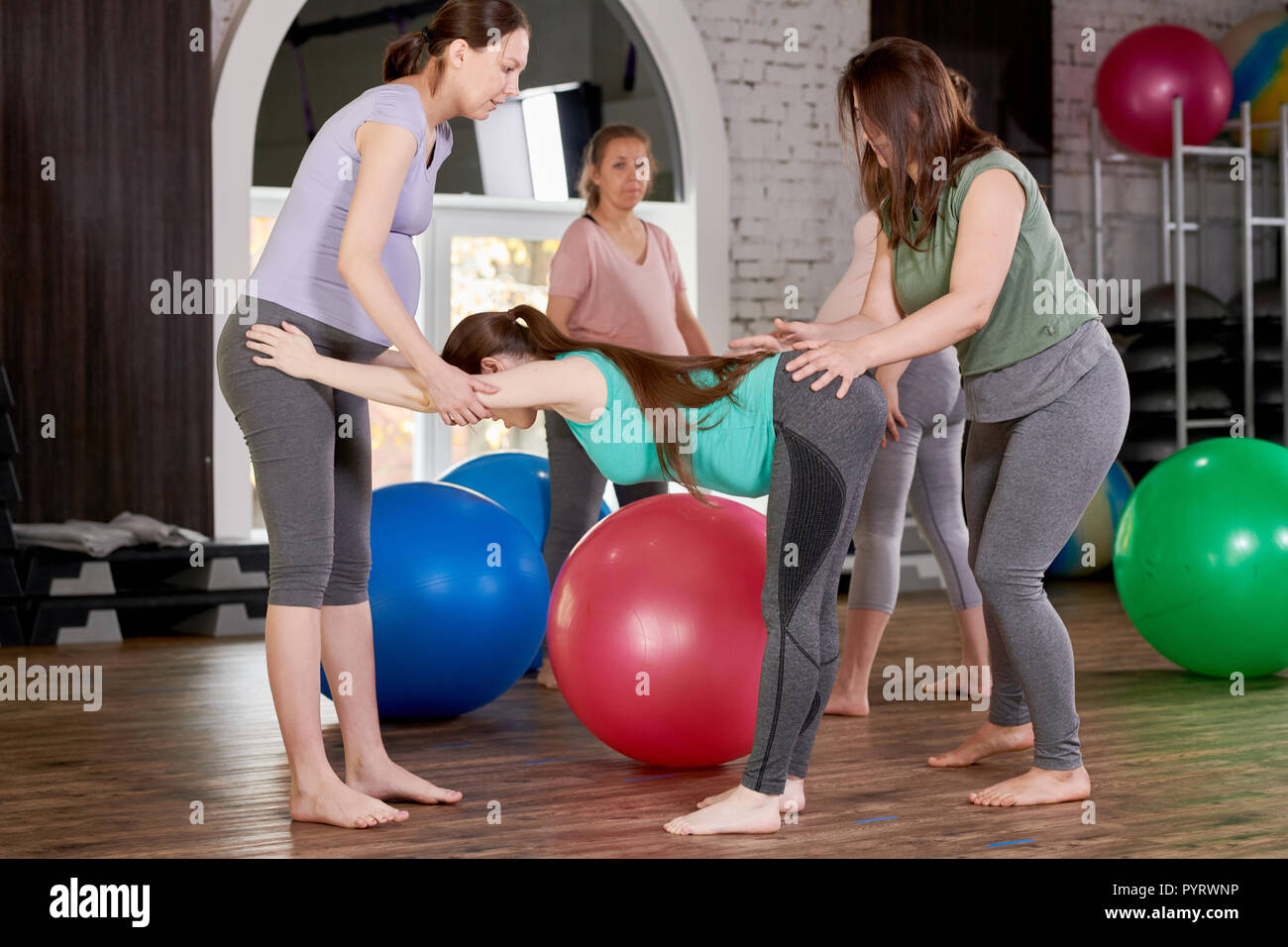 Group exercises hi-res stock photography and images - Alamy