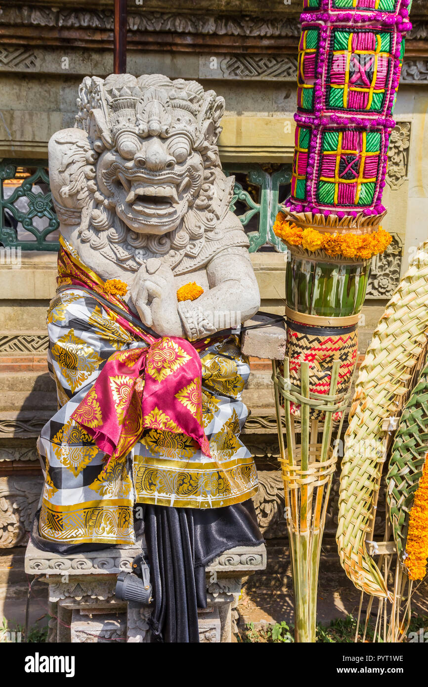 Decorated stone statue at the Ubud Palace on Bali island, Indonesia ...