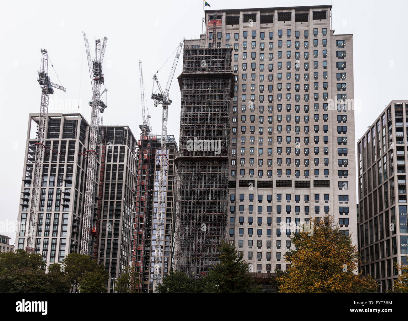 Shell uk offices hi-res stock photography and images - Alamy