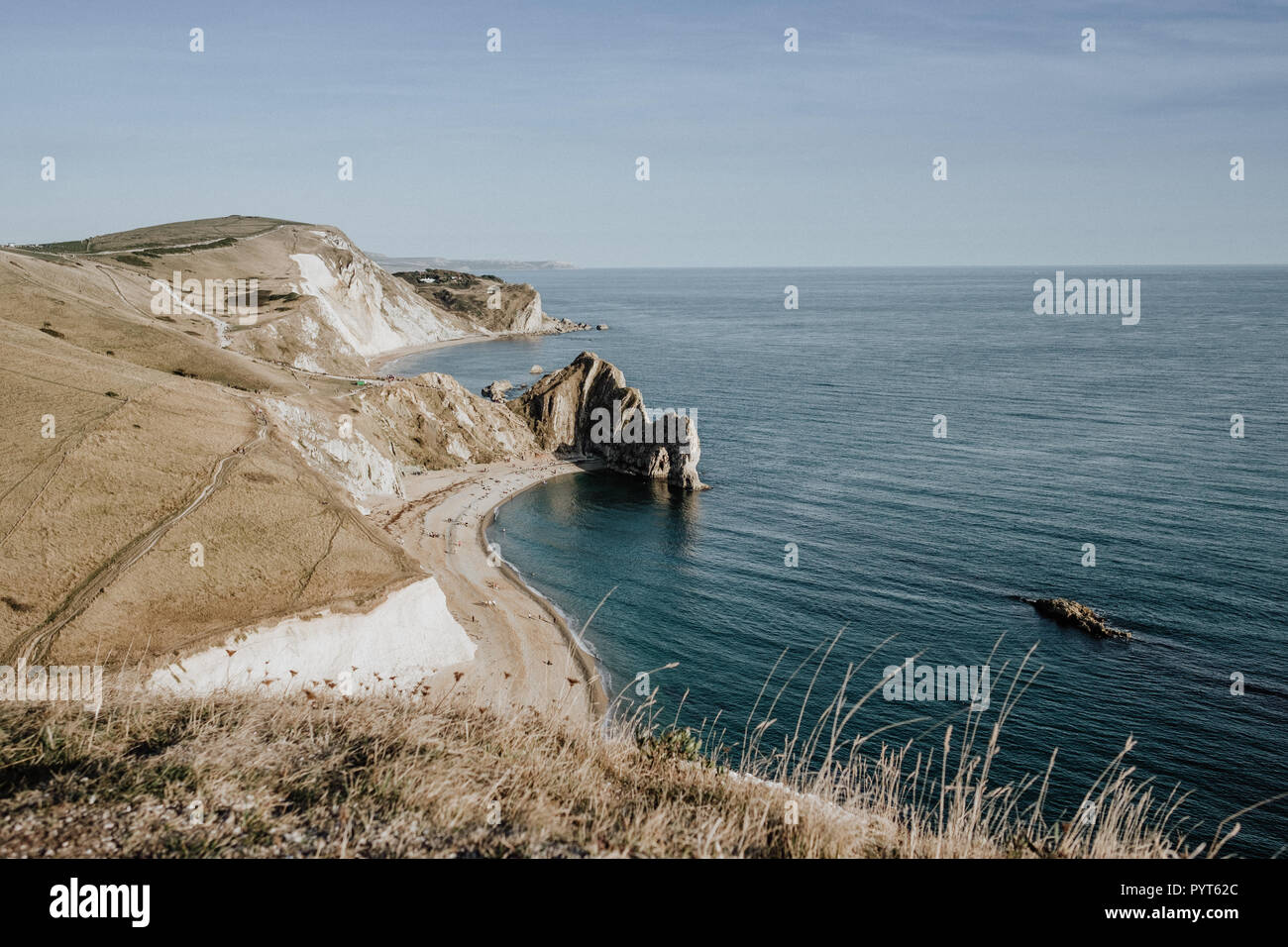 Sunny durdle door hi-res stock photography and images - Alamy