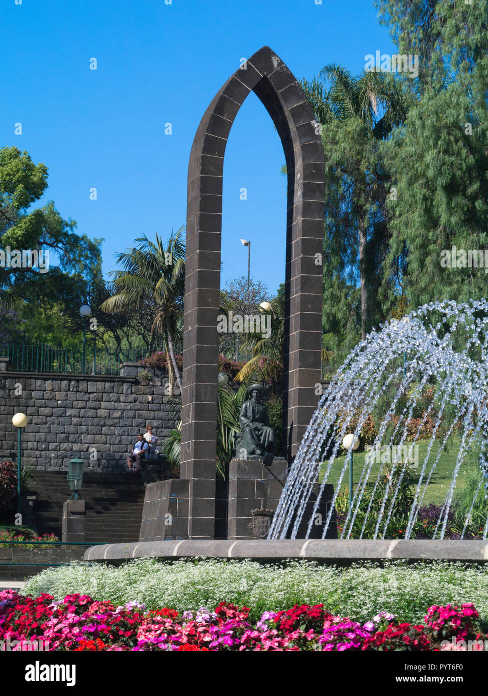 Rotunda do Infante roundabout, Funchal,Madeira,Portugal Stock Photo - Alamy