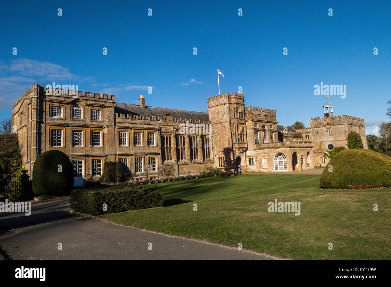 Forde abbey hi-res stock photography and images - Alamy