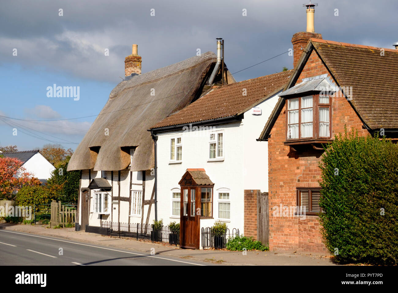 Dymock poets hi-res stock photography and images - Alamy