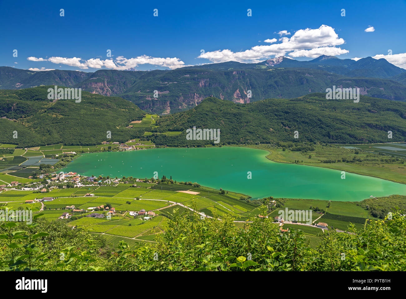 Lago di caldaro hi-res stock photography and images - Alamy