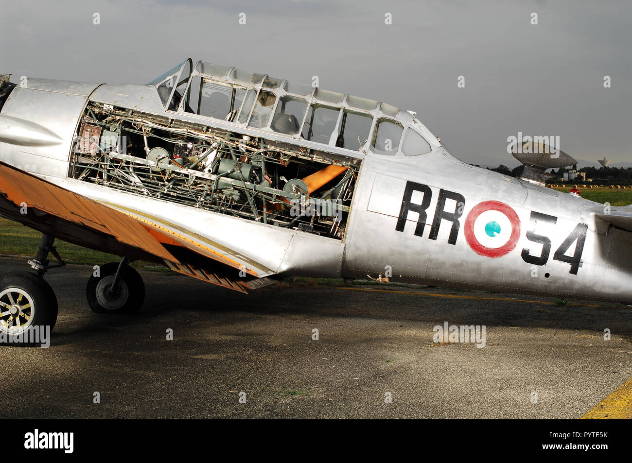 North American T-6 Texan was a single-engine low-wing training aircraft ...