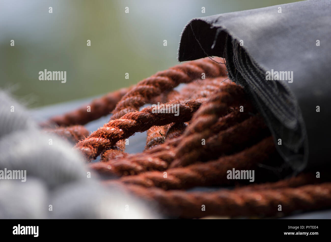 Rope on a house boat in Lee Valley Marina in Springfield Park Stamford ...