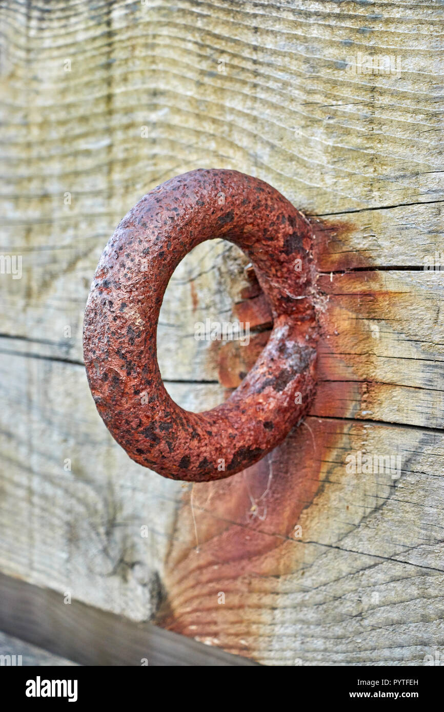 Timber beam hi-res stock photography and images - Alamy