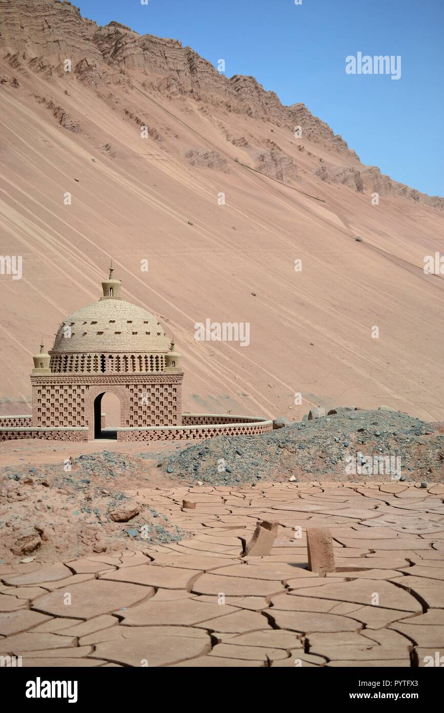 Silk road west china hi-res stock photography and images - Alamy