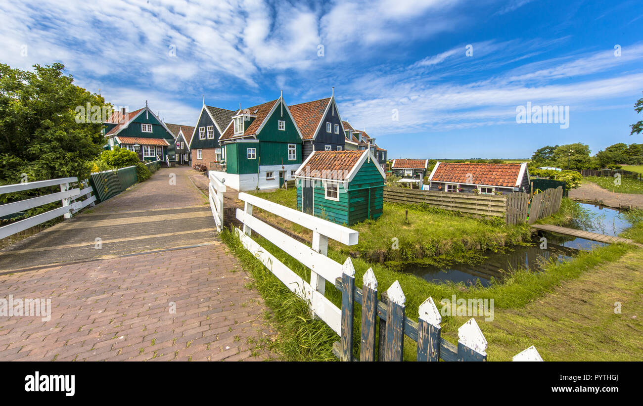 Bridge to village of marken hi-res stock photography and images - Alamy