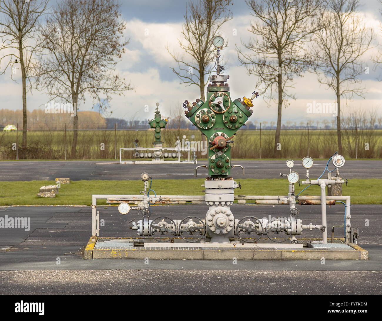 Europe gas pipelines hi-res stock photography and images - Alamy