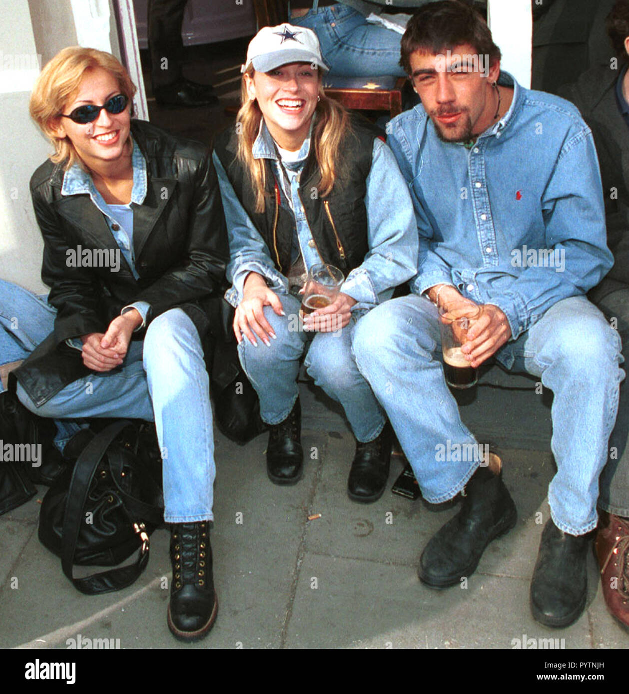 All saints nicole appleton hi-res stock photography and images - Alamy