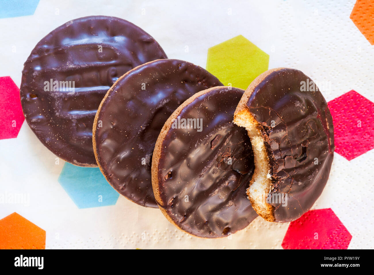 Four jaffa cakes 4 jaffa cakes hi-res stock photography and images - Alamy