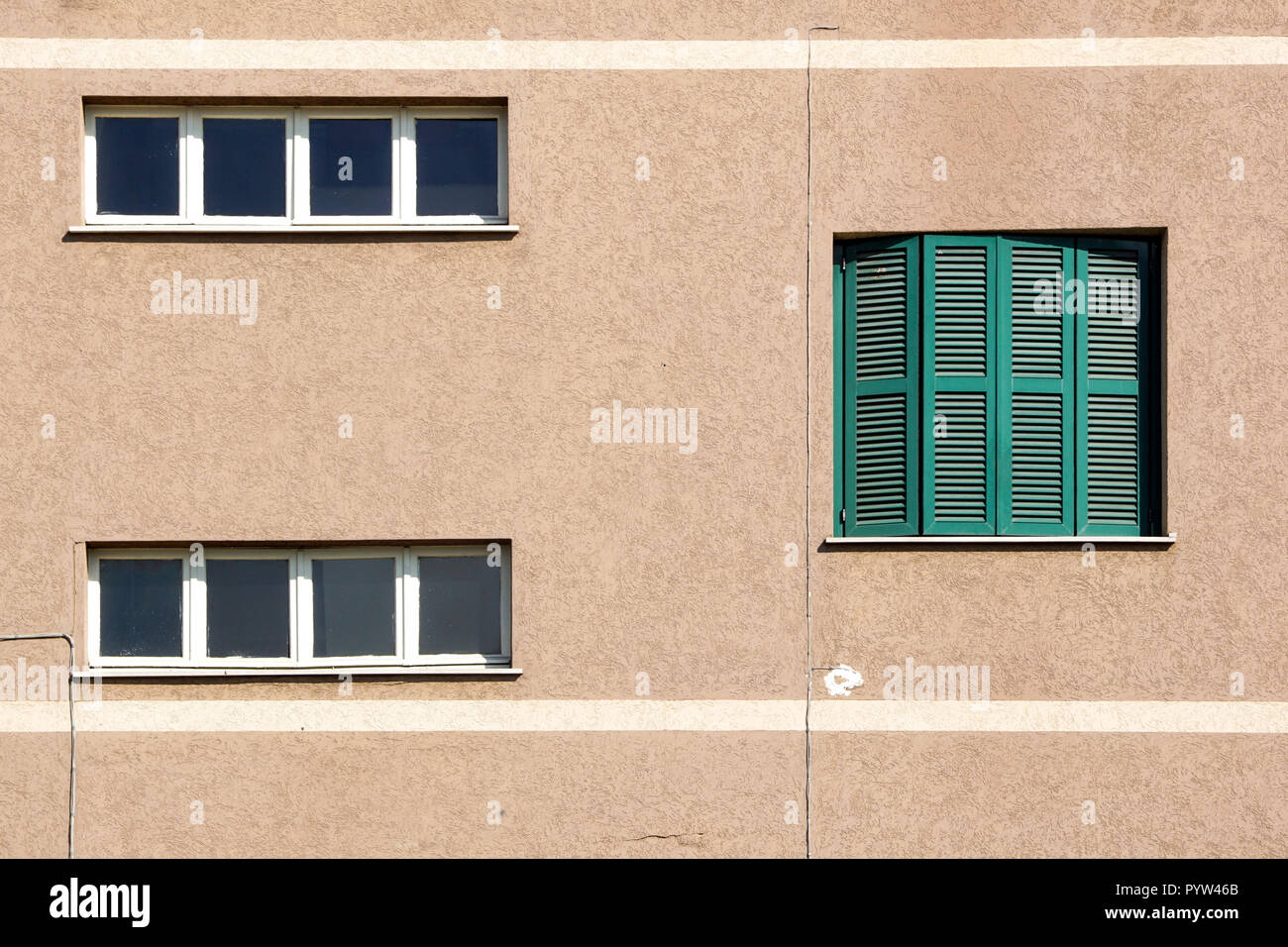 Exterior of modern urban housing block with apartments Stock Photo - Alamy