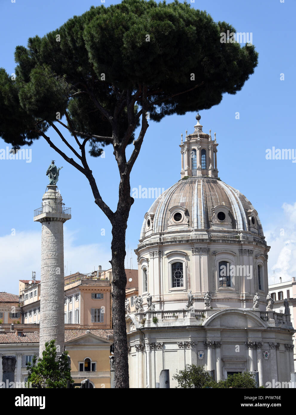 Column of trajan frieze hi-res stock photography and images - Alamy