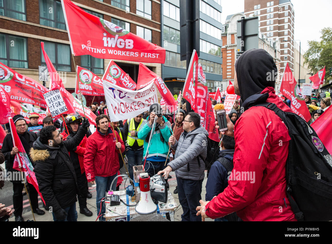 Independent doctors hi-res stock photography and images - Alamy