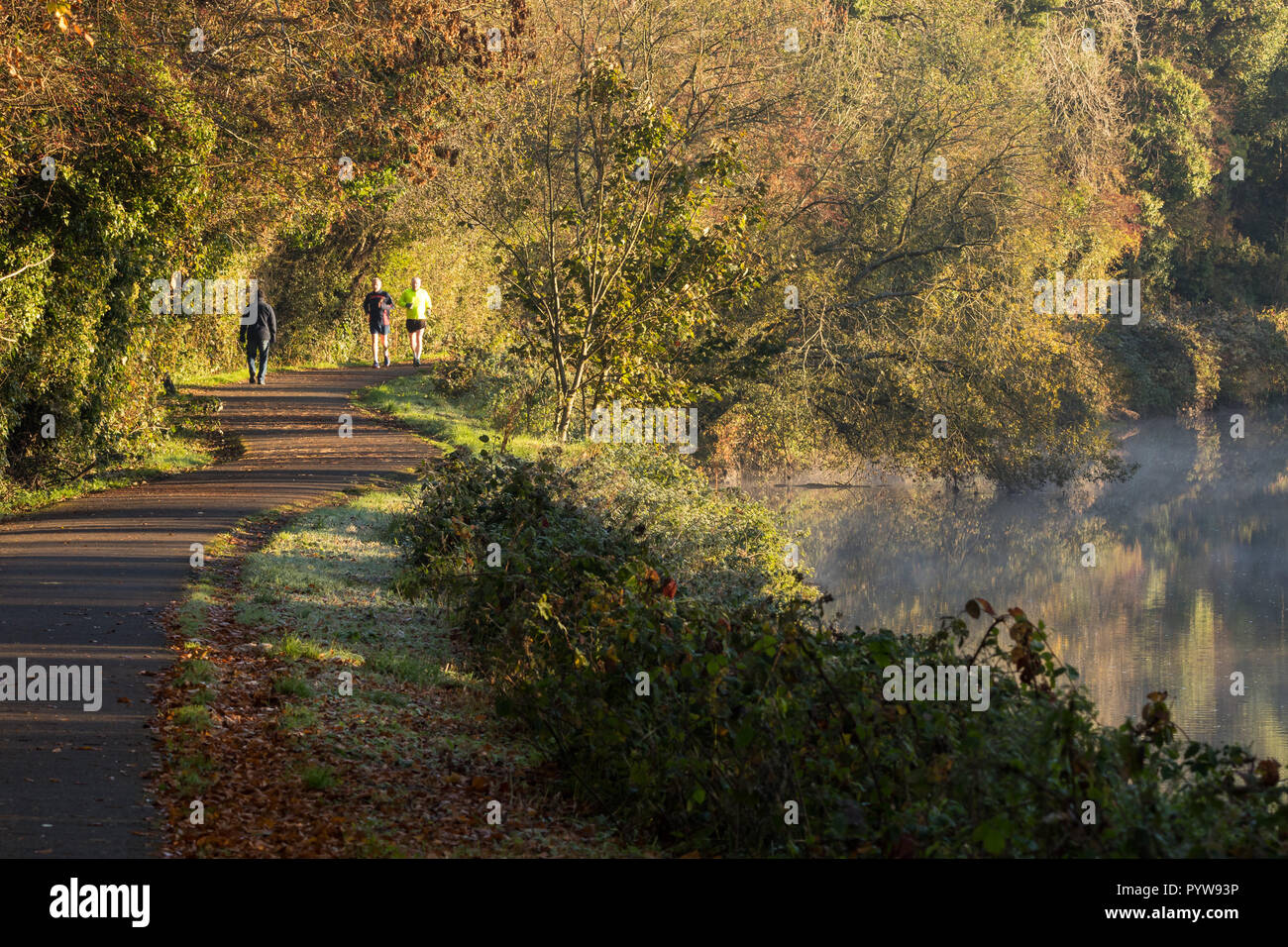 Walking towpath belfast hi-res stock photography and images - Alamy