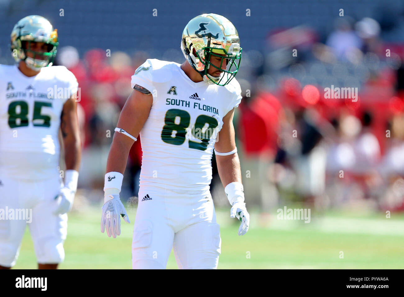 Houston, Texas, USA. 27th Oct, 2018. South Florida Bulls tight end ...