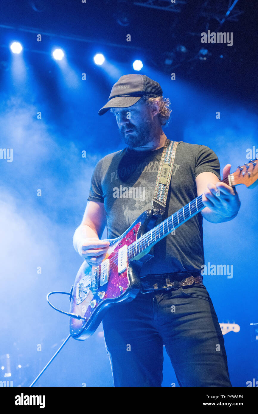 London, UK. 30th Oct, 2018. Matthew Houck of Phosphorescent performing ...