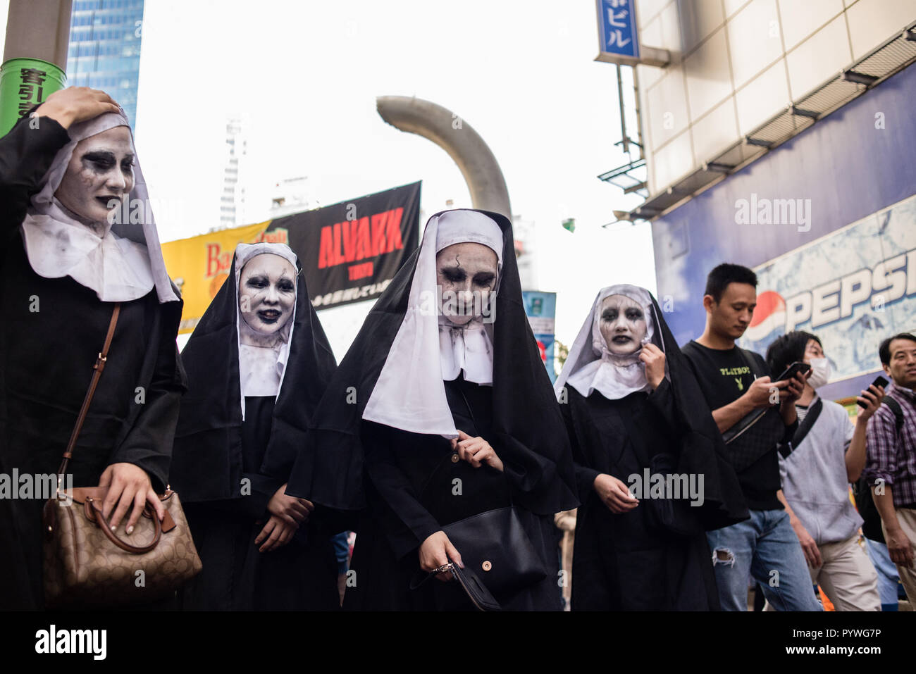 Tokyo, Japan. 31st Oct, 2018. Halloween celebration in Shibuya district ...