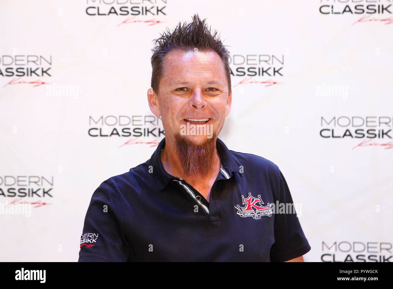 Las Vegas, NV, USA. 30th Oct, 2018. Dave Kindig of 'Kindig It Design ...